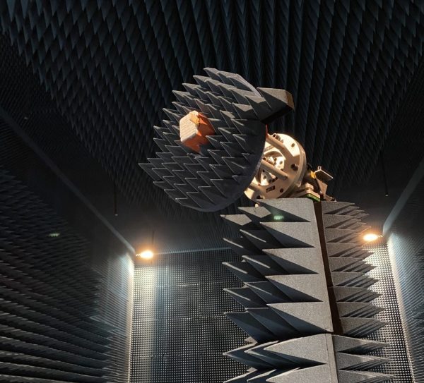 Challenges and Solutions in mm-wave Antenna Design - Radientum